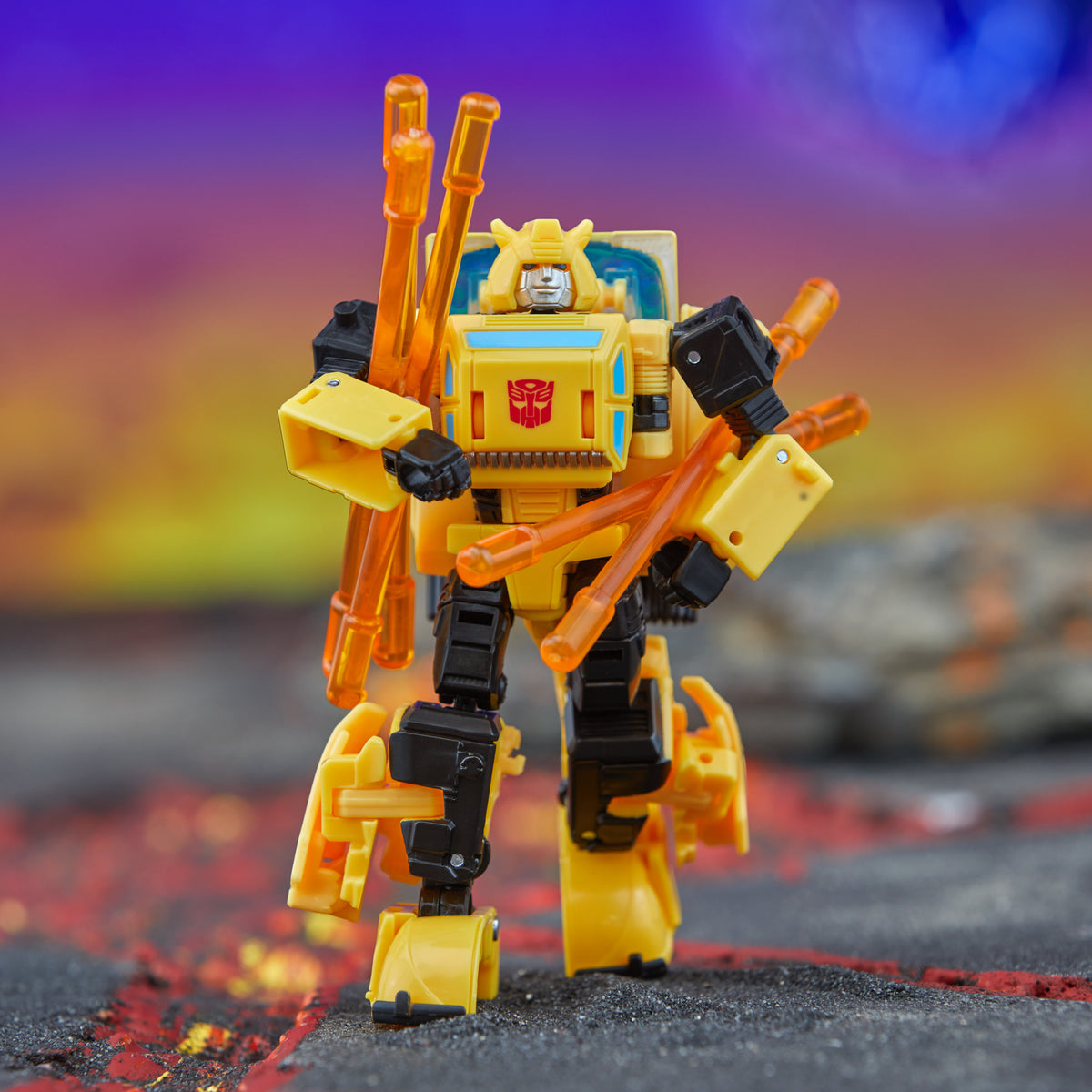 Transformers Legacy United - Origin Bumblebee - Deluxe Class – eCollectibles