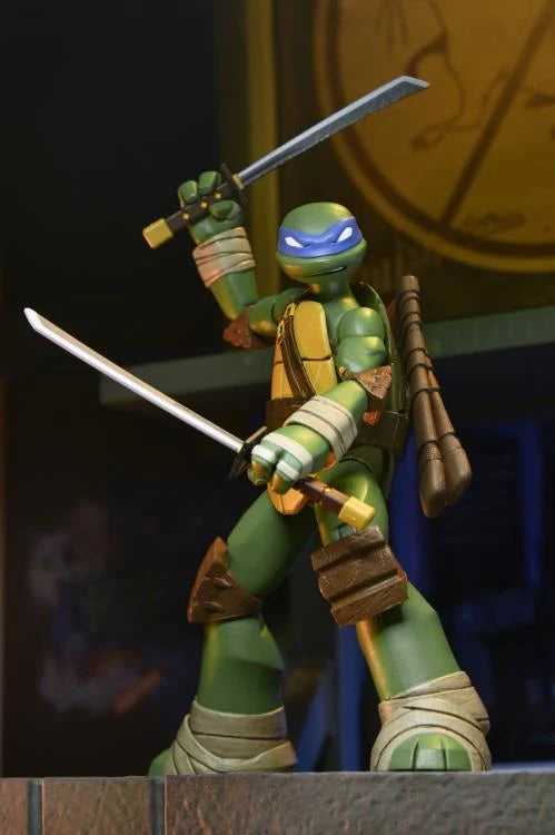 TMNT - Ultimate Leonardo (2012) - NECA – eCollectibles